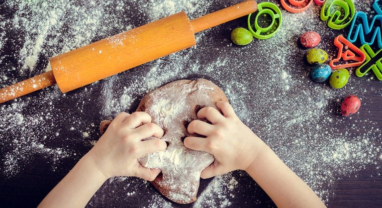 Cooking and baking with children - Cbeebies