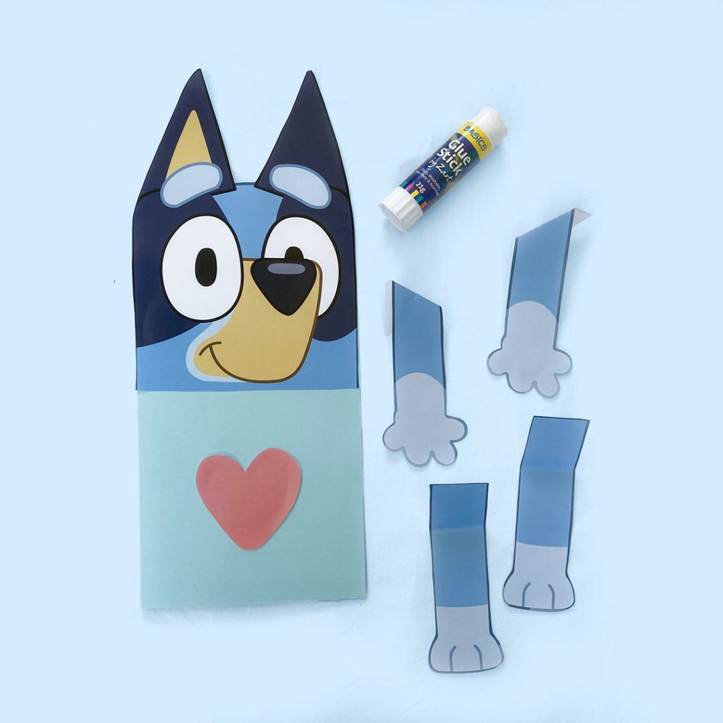 Bluey hug card - Cbeebies