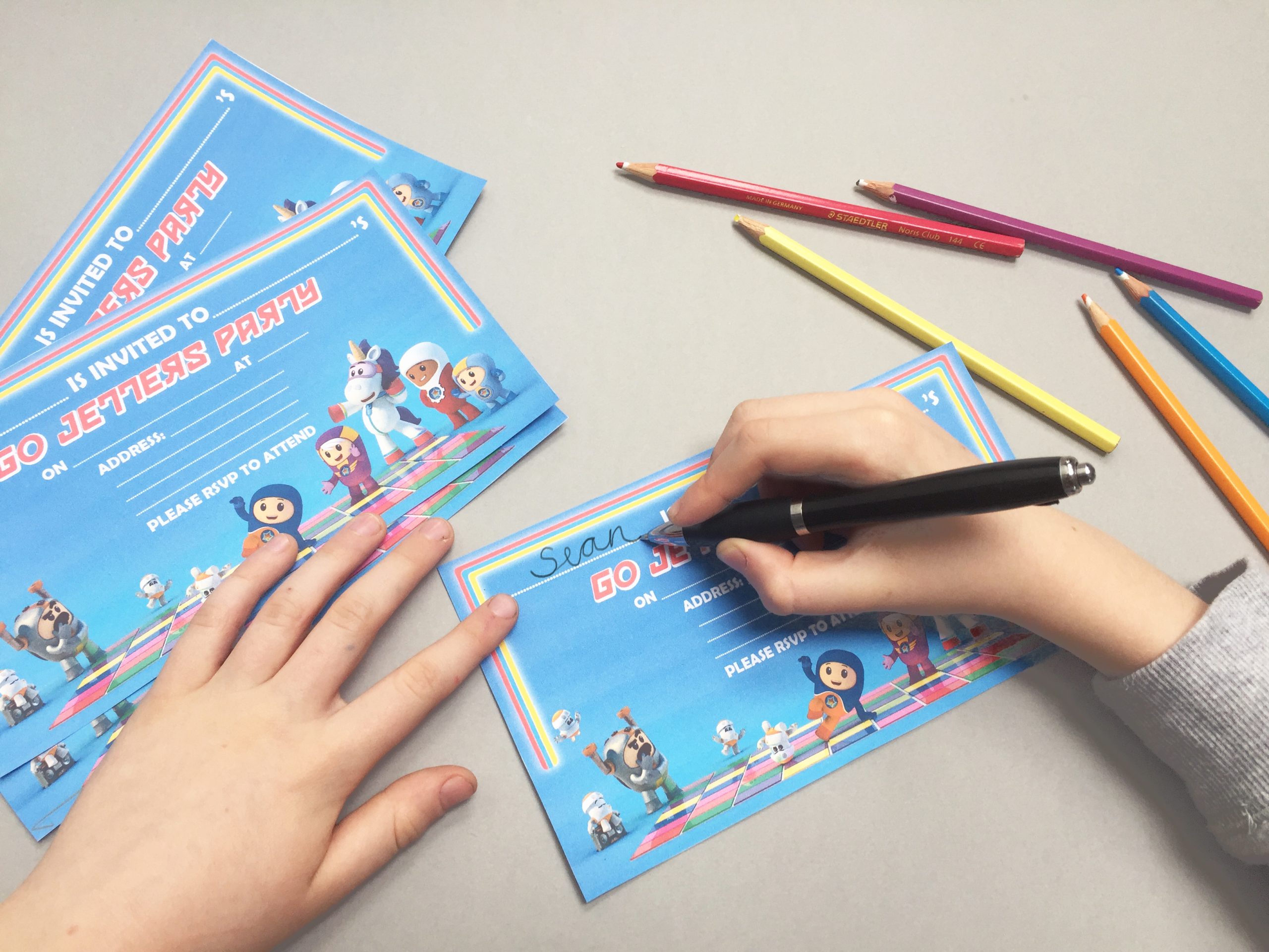 Go Jetters party invitations - Cbeebies